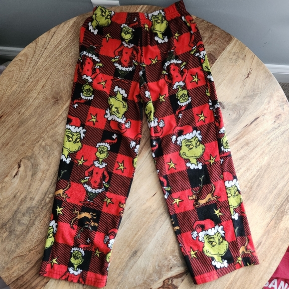 Dr. Seuss | Bottoms | Red And Black Plaid Kids Grinch Pajama Bottoms ...